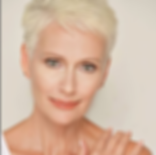 Eye Makeup Tips For Women Over 60 | PrimePrometics