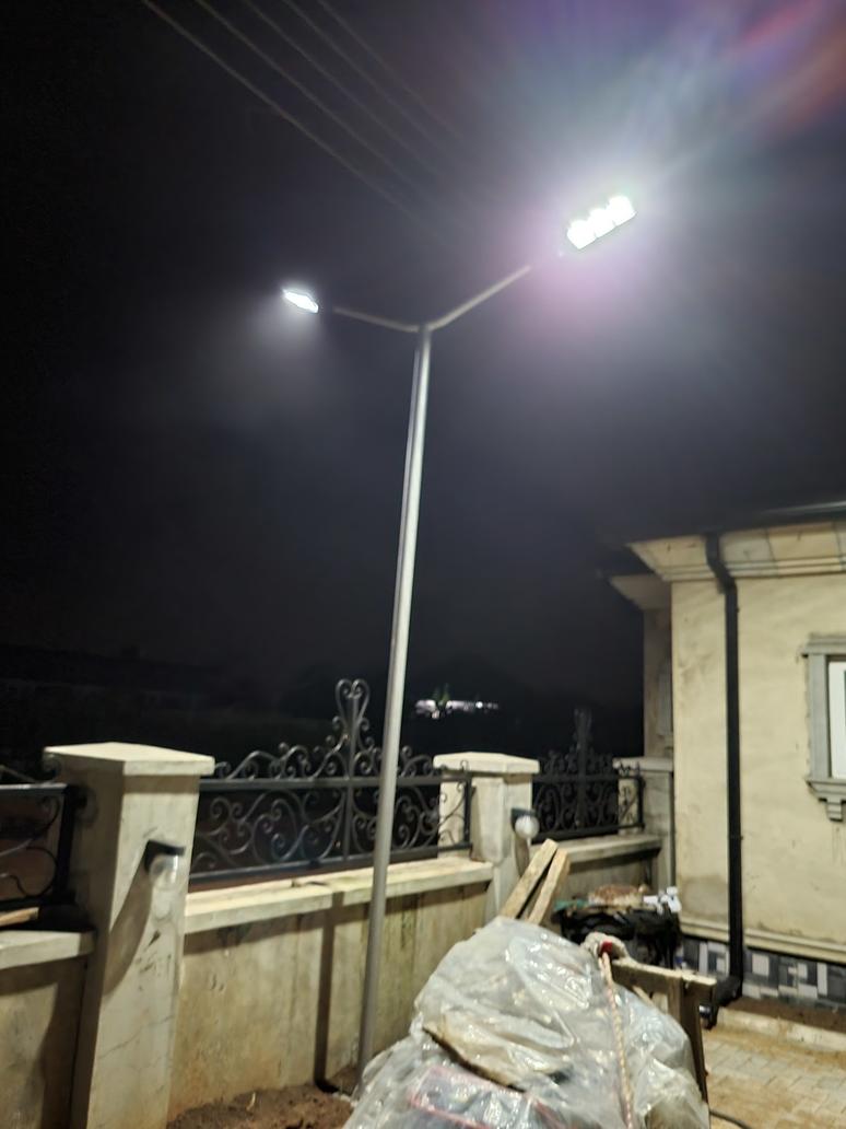 60W Solar Street Light 6000 Lumens