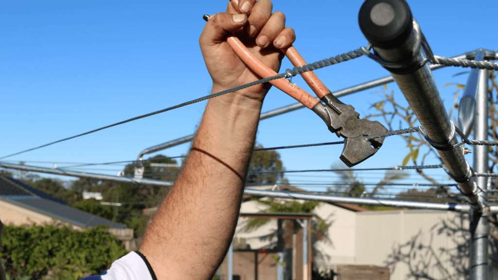 How to Restring a Hills Clothesline: A Step-By-Step Guide – Lifestyle ...