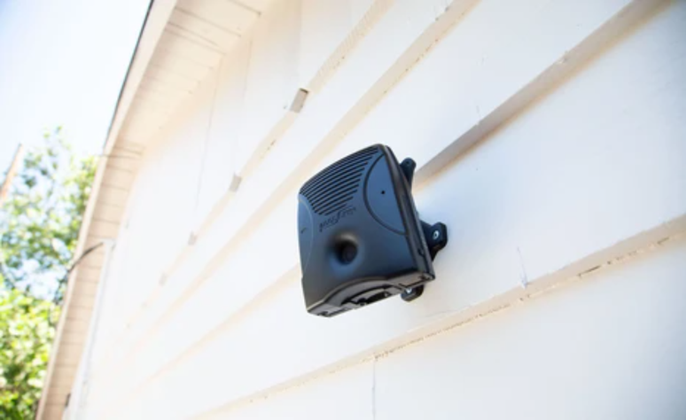 Dog Silencer® MAX - Stop Barking Up to 300 Feet Away - Humane and Shock ...