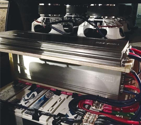 How to Strap 2 Amplifiers – CT SOUNDS