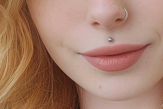 Medusa Piercing Guide: Healing Time, Pain Insights, and Care Tips – Two ...