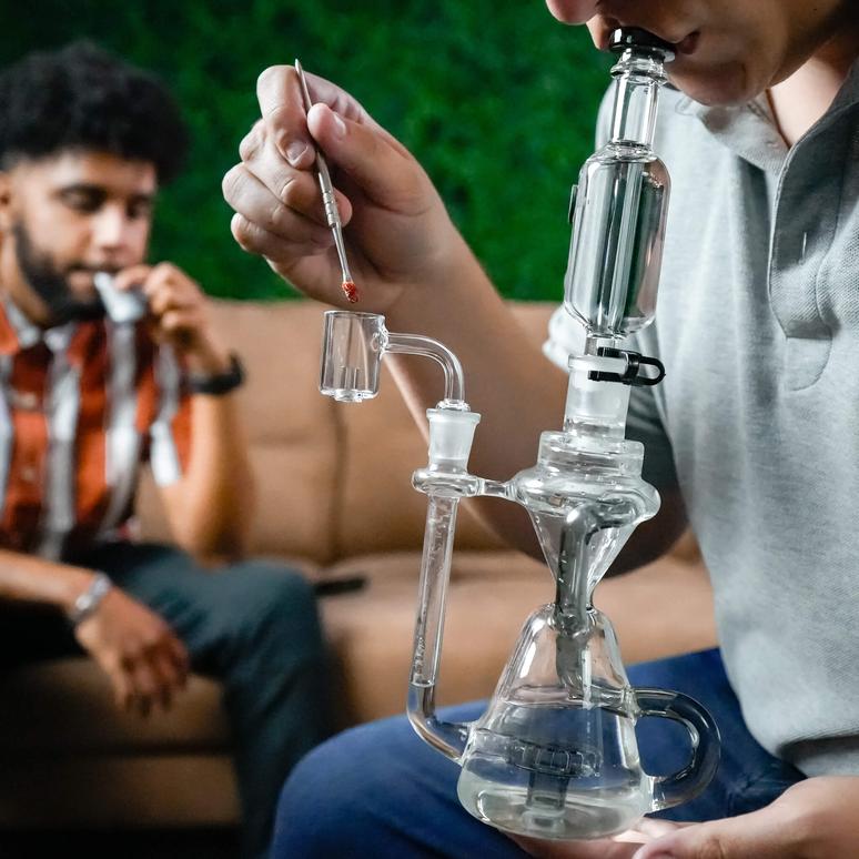 Waterfall Dab Rig + Vape Pen – The Freeze Pipe