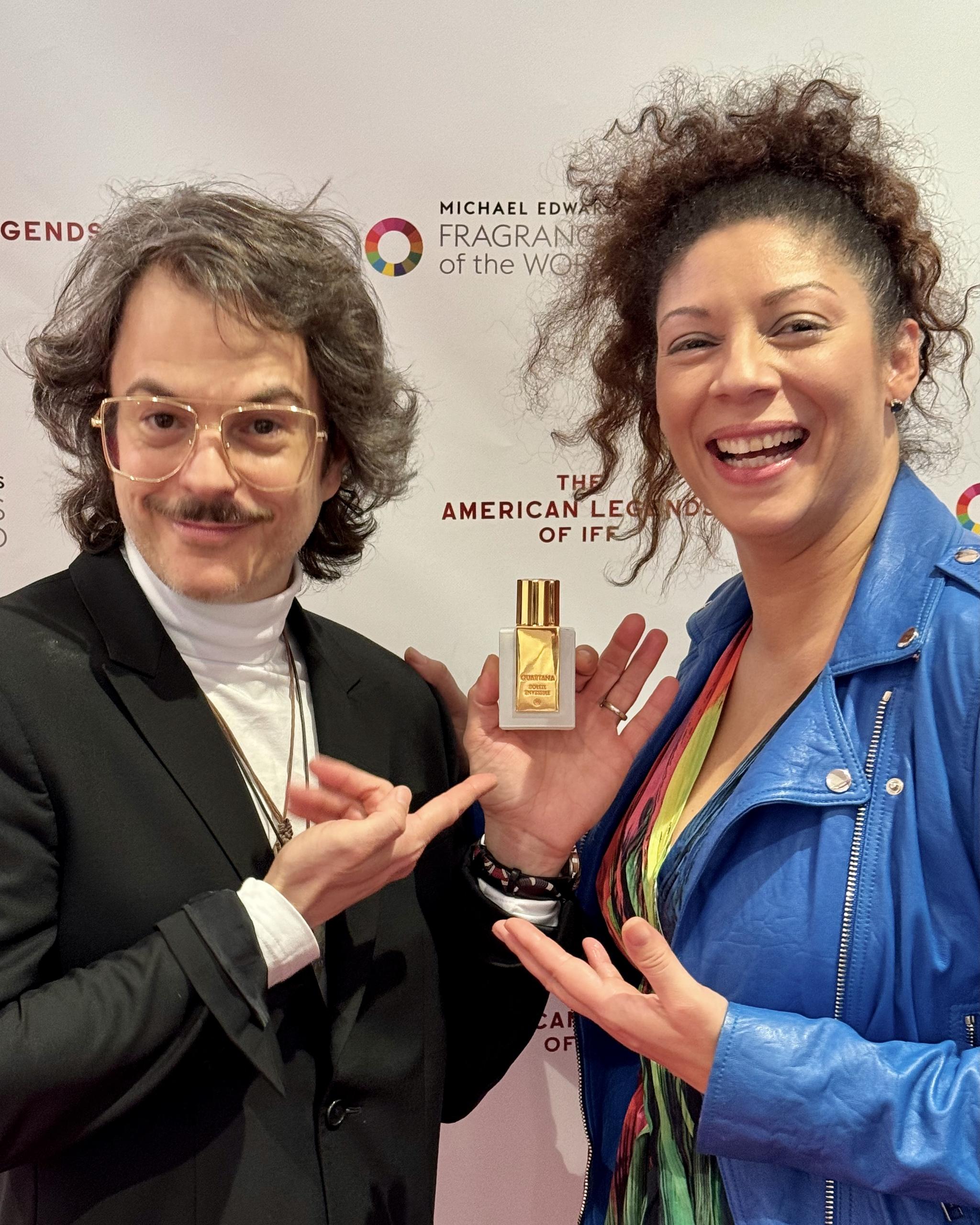 ABOUT US - Six Scents